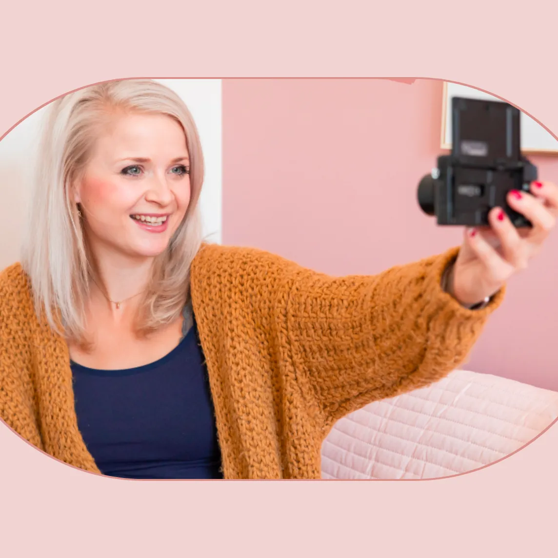 Kelly Caresse | BOL Creator Platform